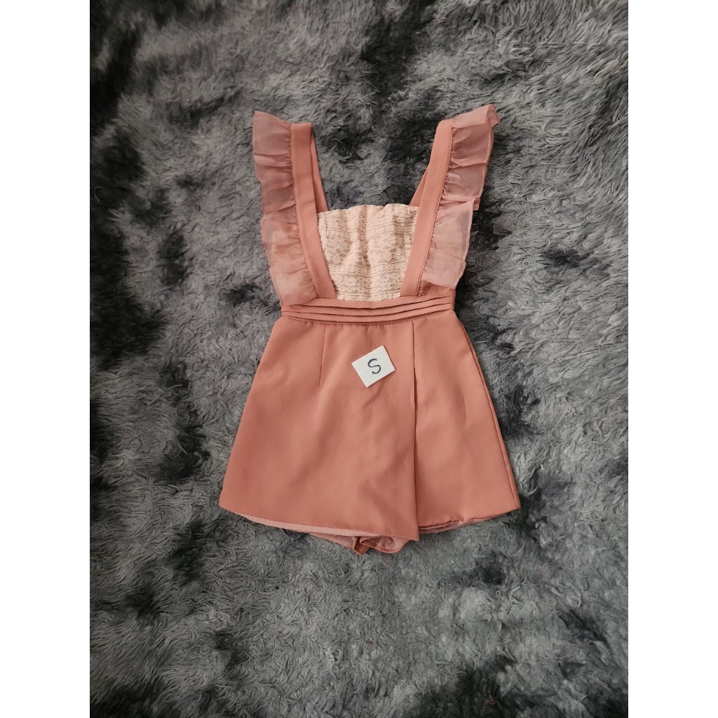 จั้มกระโปรง**งานป้ายKeep me around* | Shopee Thailand