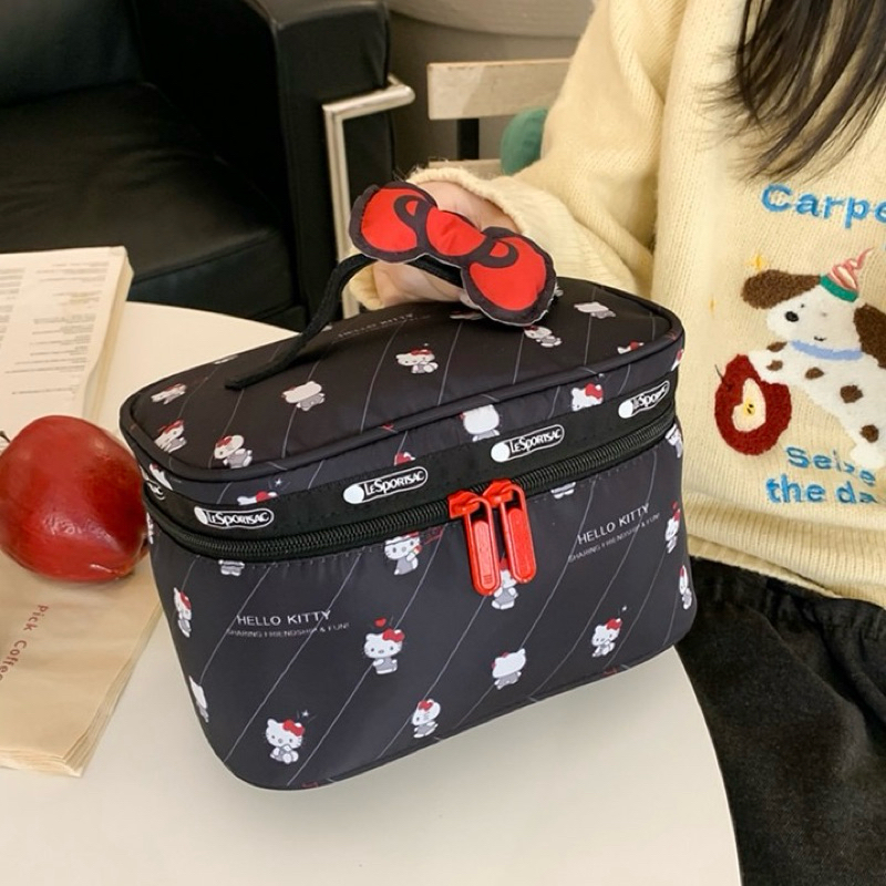 ‼️พร้อมส่งในไทย‼️ Hello Kitty กระเป๋าใส่เครื่องสำอางค์ | Shopee Thailand