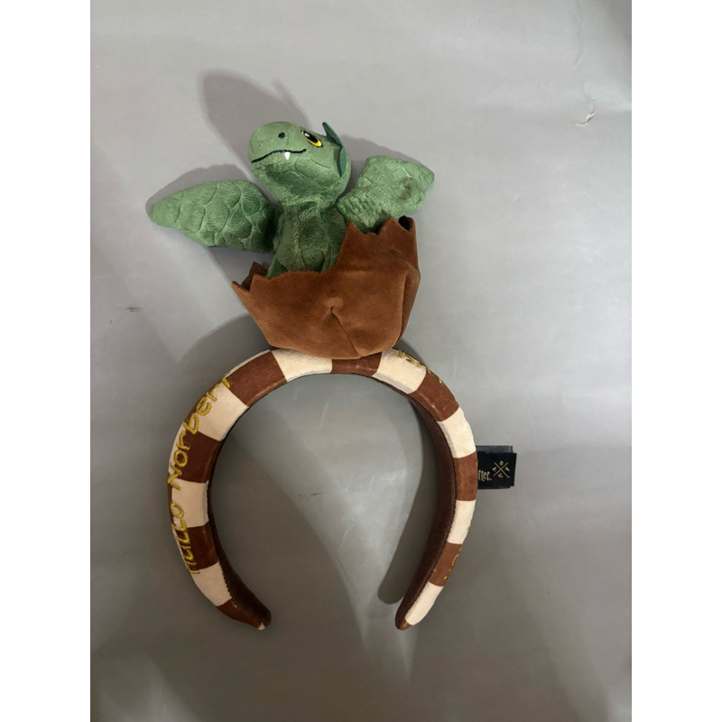 คาดผม Baby Norbert Norwegian Dragon แฮรี่พอตเตอร์ ของแท้ 100% | Shopee ...