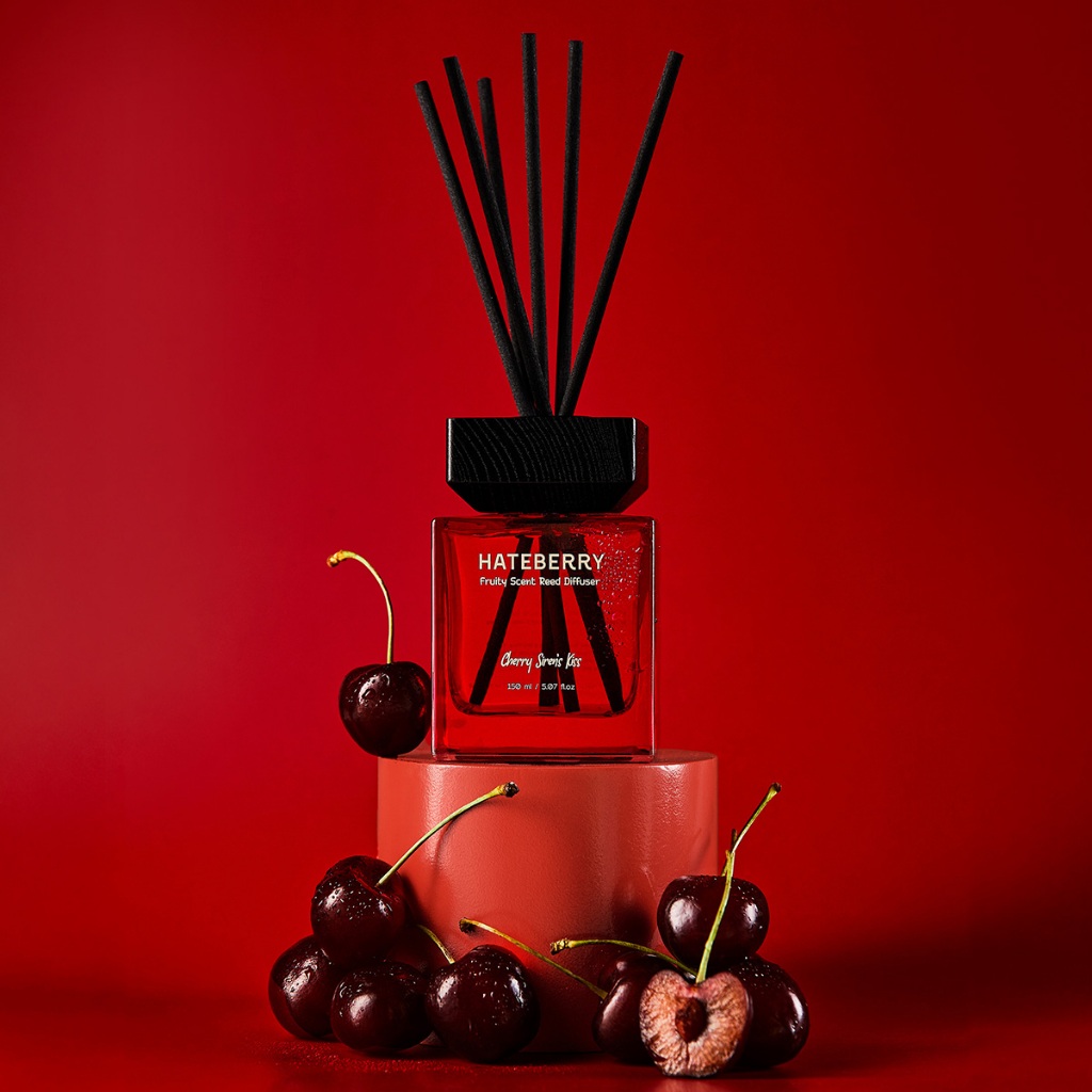 HATEBERRY SCENT ก้านไม้หอมปรับอากาศ กลิ่น Cherry Siren's Kiss ขนาด 150 มล. | Shopee Thailand