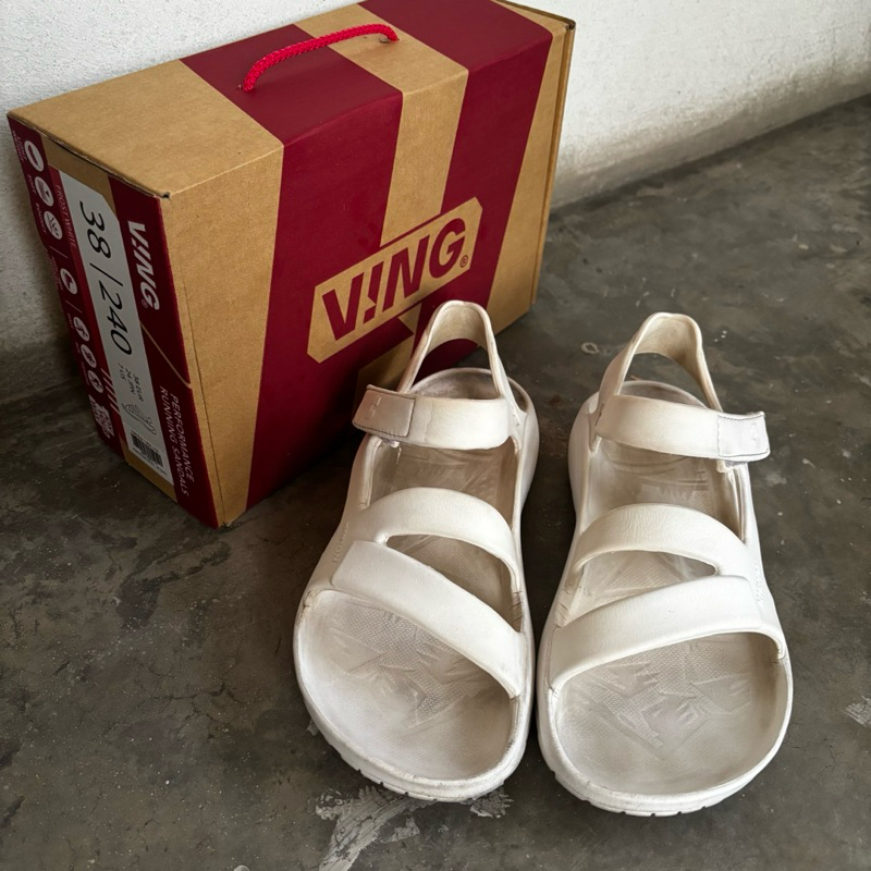 มือสองแท้ VING size38 สีขาว | Shopee Thailand
