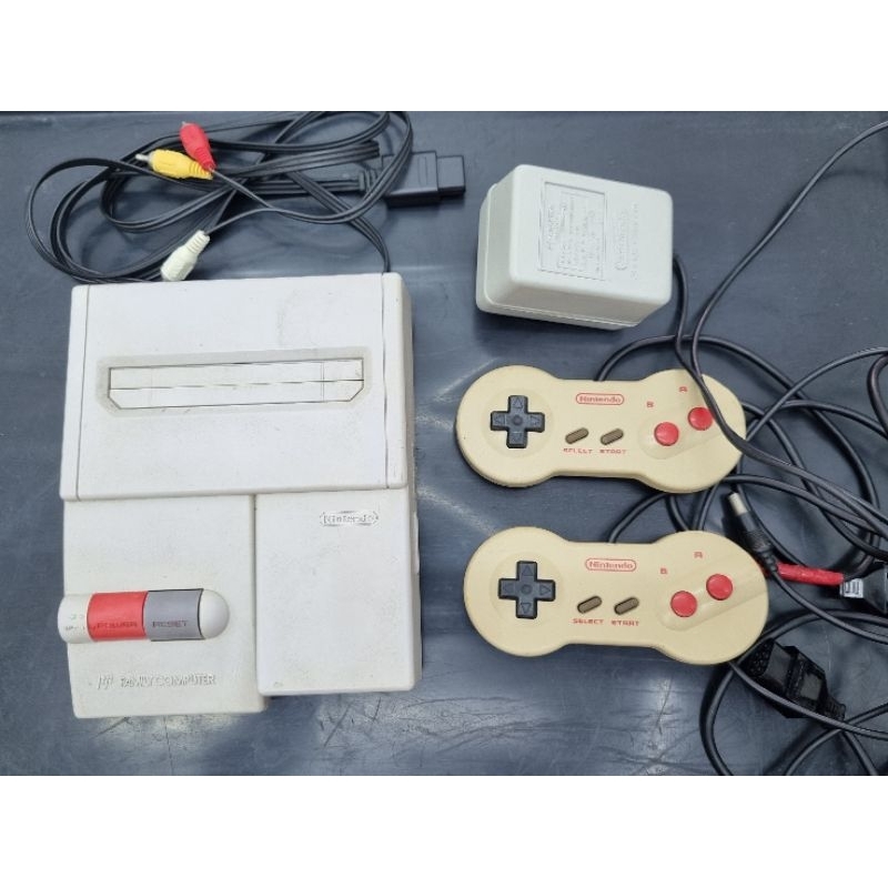 เครื่องแท้ Famicom AV พร้อมอแดปเตอร์+2จอยแท้ๆ พร้อมใช้งาน | Shopee Thailand