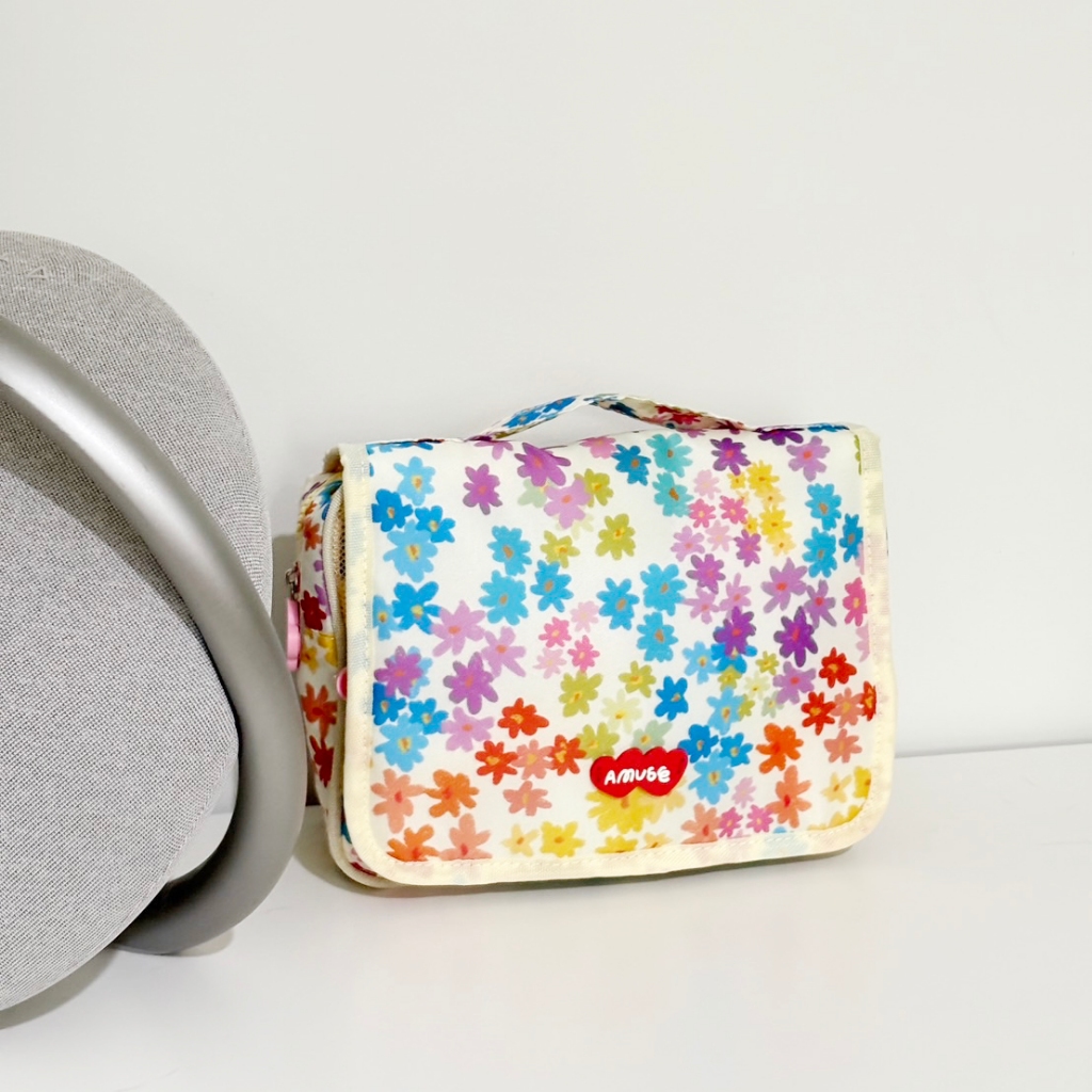 amuse stuff-flower bread travel bag กระเป๋าเครื่องสำอาง | Shopee Thailand