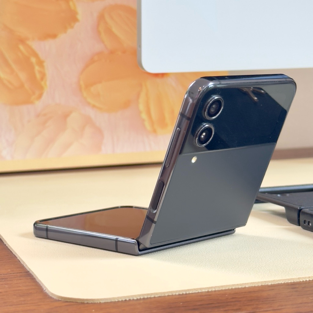 ss z flip 4 128 GB เครื่องสวยมาก ใช้งานปกติ | Shopee Thailand