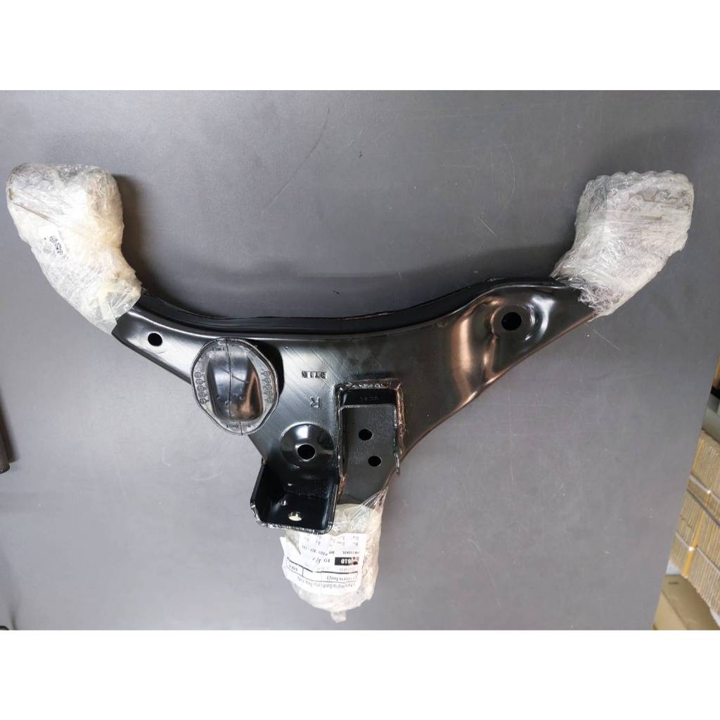 ชุดปีกนกตัวล่างขวา NISSAN NAVARA NP300 D23 54500-4JA2C LINK COMPL-FRONT ...