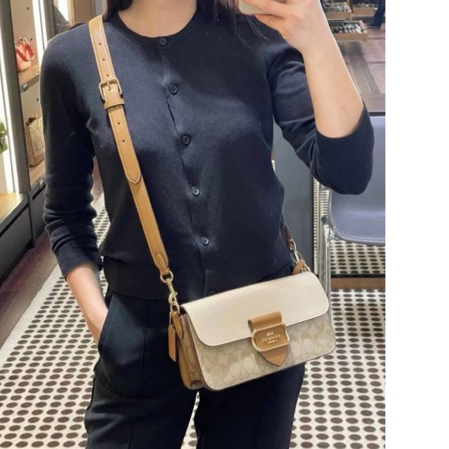 พร้อมส่งที่ไทยแท้ 100% กระเป๋าสะพายหญิง MORGAN SHOULDER BAG IN ...