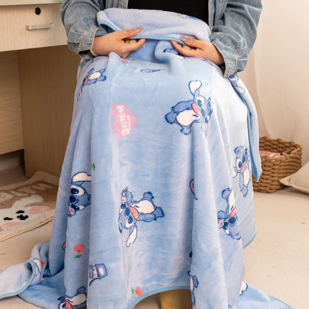 Stitch / Tom & Jerry งานน่ารักมากๆๆ ผ้าห่มทีคอทนาโน | Shopee Thailand