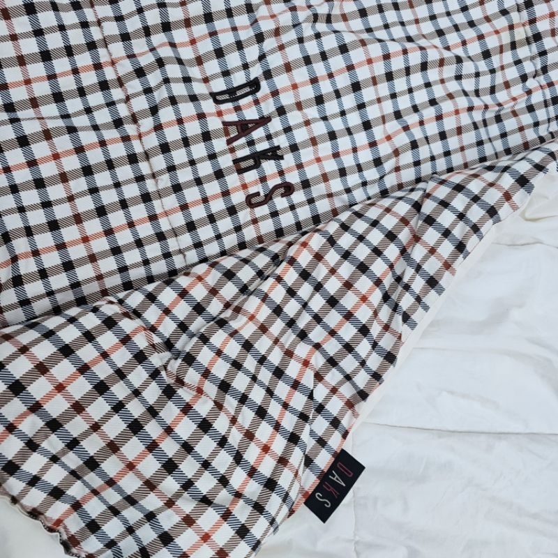 ผ้าห่ม ผ้านวม แบรนด์ดาร์ก daks 5/6.5ฟุต 200×210cm. | Shopee Thailand