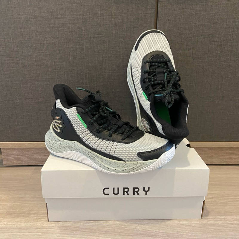 Under Armour รองเท้าผ้าใบ Basketball Footwear Curry 3Z7 | Shopee Thailand