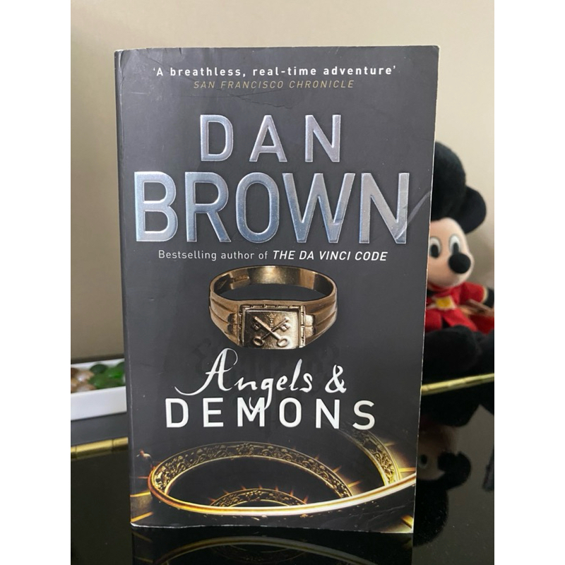 หนังสือภาษาอังกฤษ Angels & Demons, Dan Brown (มือ2) | Shopee Thailand