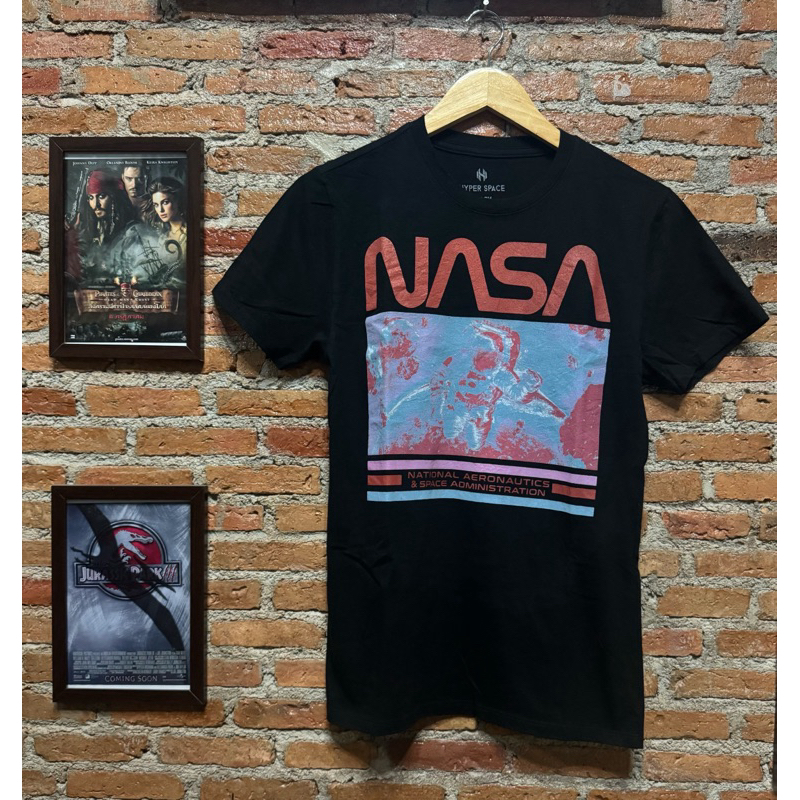 เสื้อยืดมือสอง HYPER SPACE - NASA สีดำขนาดไซส์ S | Shopee Thailand