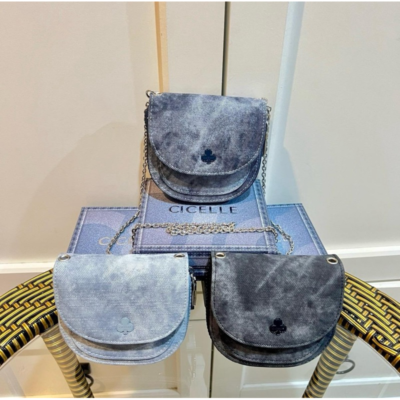 กระเป๋า Cicelle cupcake mini bag ผ้ายีนส์ มีแถมสายโซ่ให้ด้วยน๊าา รหัส ...