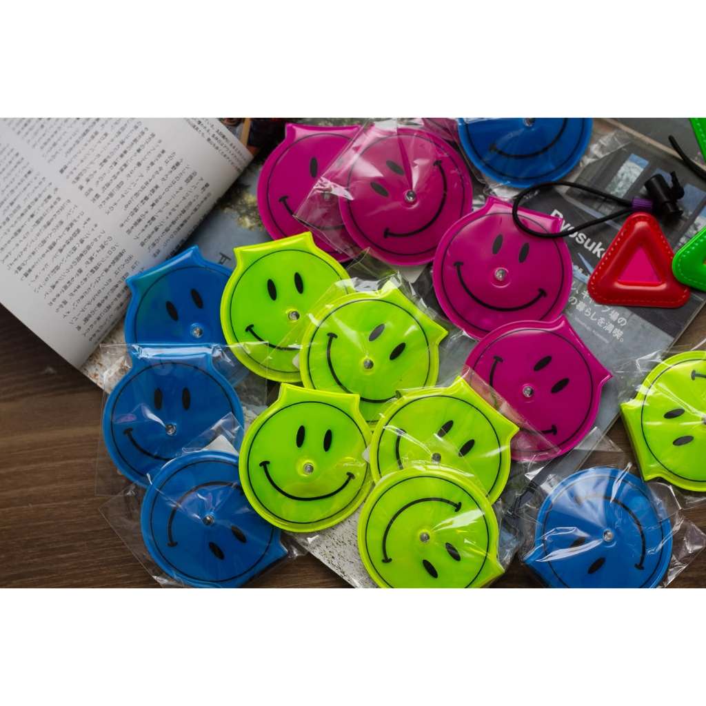 Blue Lug smile reflector clip คลิปสะท้อนแสง lug smile ไฟติดจักรยาน Blue ...