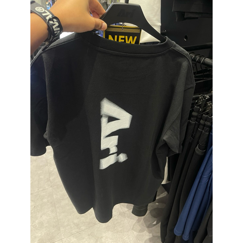 ARI GRAPHIC OVERSIZED TEE - BLACK/WHITE เสื้อยืด กราฟิก โอเวอร์ไซซ์ อา ...