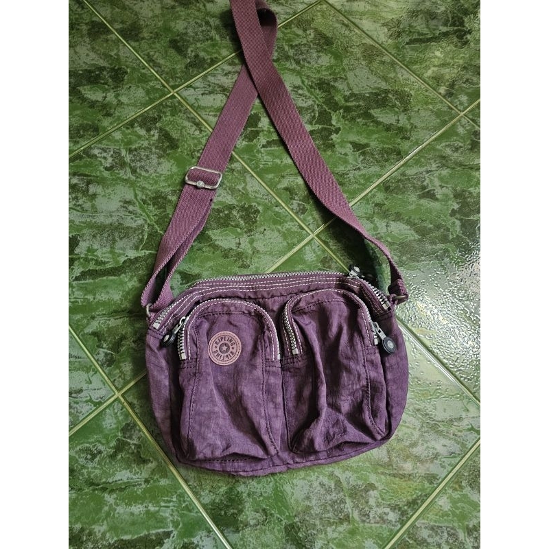 พร้อมส่ง กระเป๋าสะพายข้างมือสอง Kipling สีม่วง สภาพดี | Shopee Thailand
