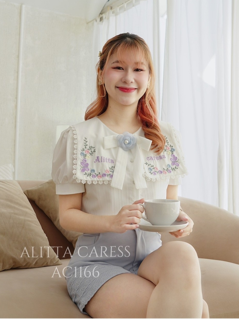 ALITTA CARESS : AC1166 เสื้อสีขาว ปกปักดอกไม้พร้อมปักALITTA CARESS สวย ...