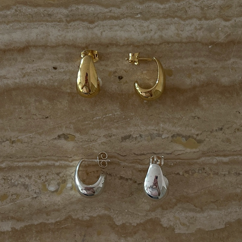 grumpy, tadpole earrings (ราคาต่อคู่/price per pairs) | Shopee Thailand