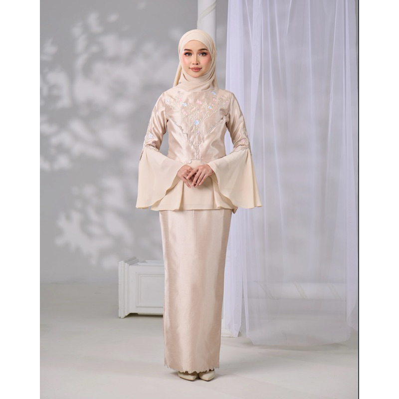 เสื้อ รุ่น Rinae Kurung Raya2025 | Shopee Thailand