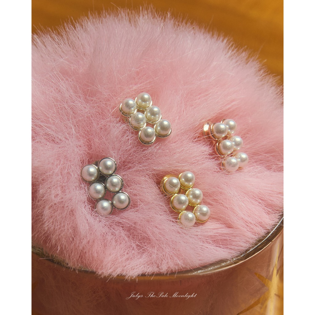 Julys - pearl biscuit earrings | Shopee Thailand