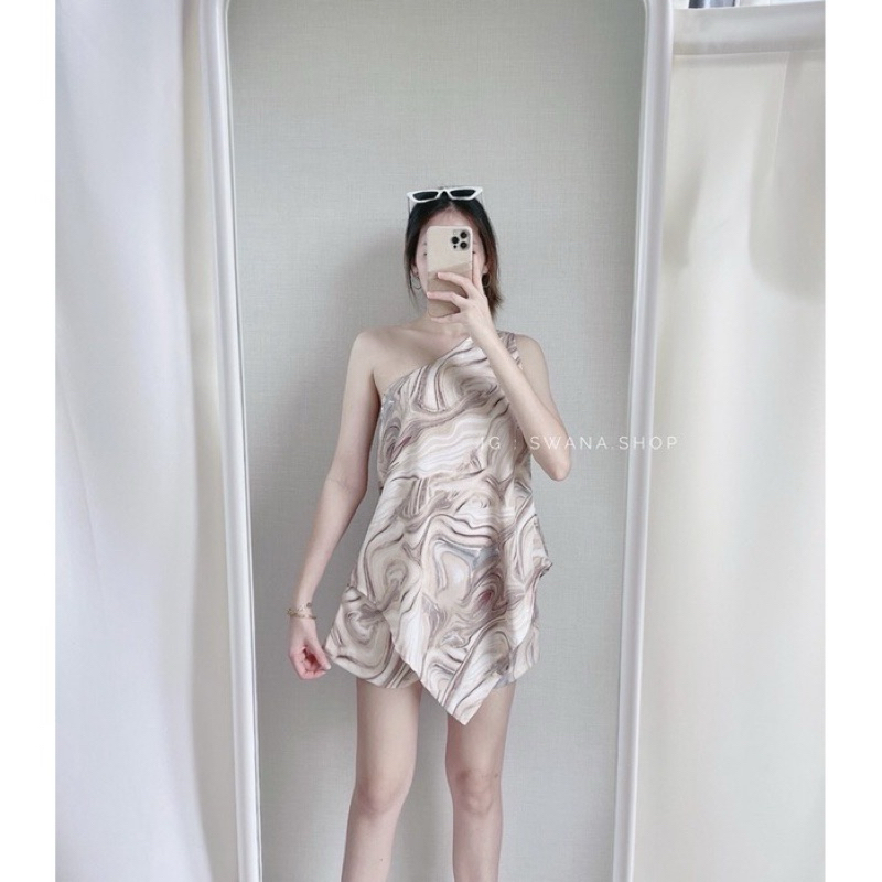 ส่งต่อ!!! Marble one shoulder set ชุดเซ็ทเสื้อปาดไหล่ สีน้ำตาล จาก ...