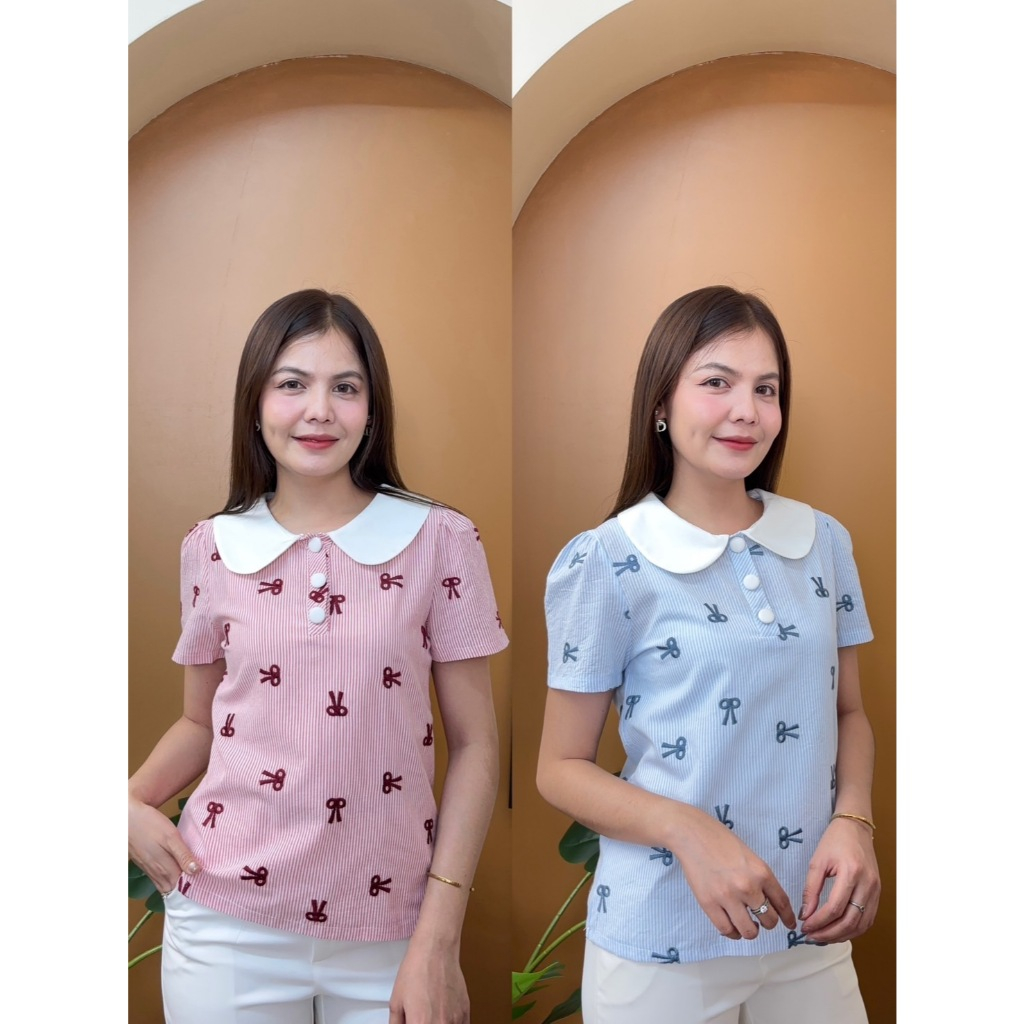 Glucoat | [T744/T743] เสื้อสีสีฟ้า สีแดงพาสเทลลายริ้วขาว ปักน้องโบว์ คอปกบัวสีขาว กระดุมหน้า 3 ...