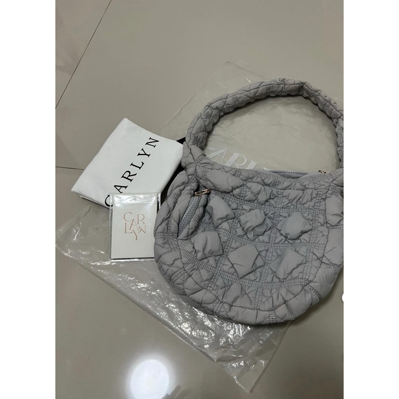 Carlyn Soft M สินค้ามือสอง ใช้1ครั้งถ้วน ใหม่ เบา สภสพใหม่มาก สี Ash ...