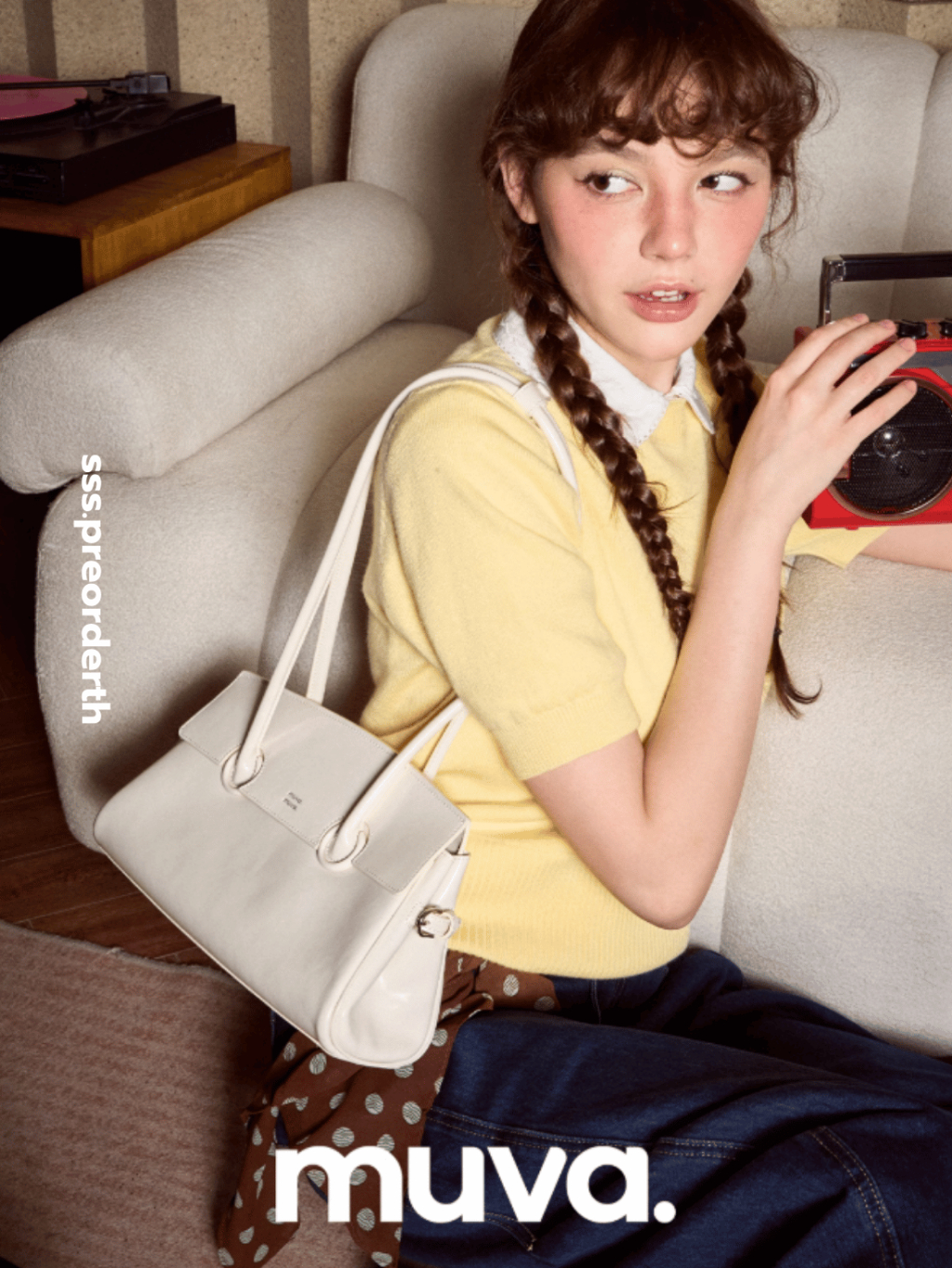 MUVA Cowhide French niche underarm bag ของแท้จากแบรนด์ | Shopee Thailand