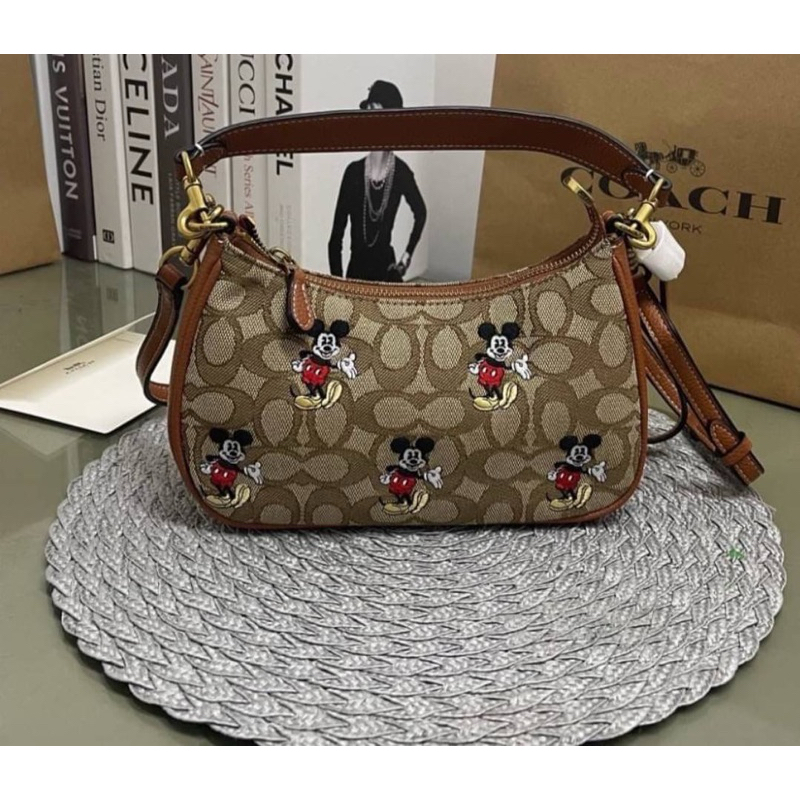 COACH CM859 Disney X Coach Teri Shoulder Bag With Mickey Mouse | Shopee ...