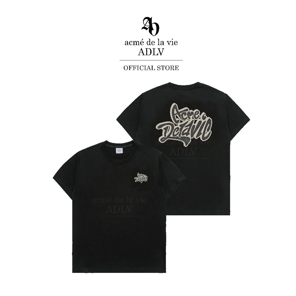 ADLV [acme de la vie] เสื้อยืด Oversize รุ่น Graffiti Font Logo Short ...