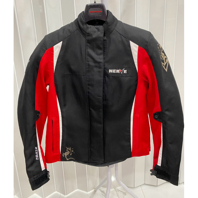 NERVE Jacketทัวร์ริ่ง รอบอก42นิ้ว มือ2สภาพสวย สียังสด มีช่องใส่การ์ด5 ...