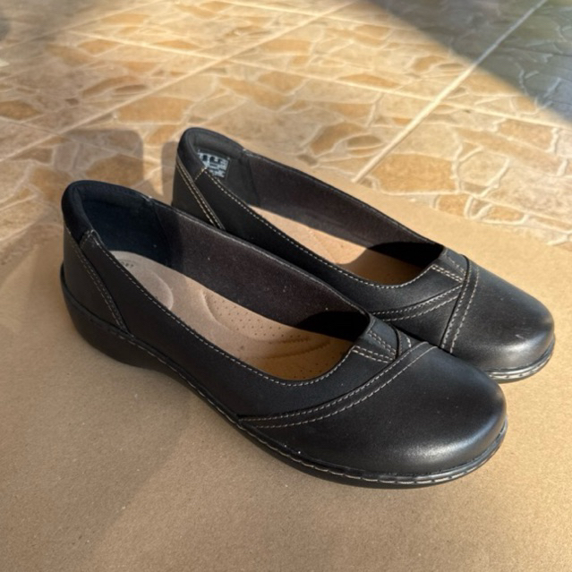 new clarks 39 ยาว 25 cm | Shopee Thailand