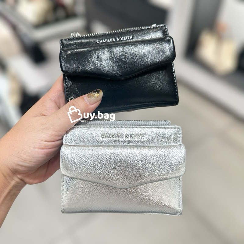 CHARLES & KEITH ( ใช้โค้ดลด30% ) CK6-11200034 กระเป๋าสตางค์ใบสั้น ...