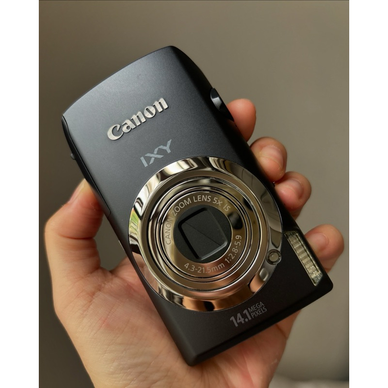 กล้องดิจิตอล Canon Ixy 10 S สภาพ : 98% like newระบบ : 100% อุปกรณ์ครบ ...