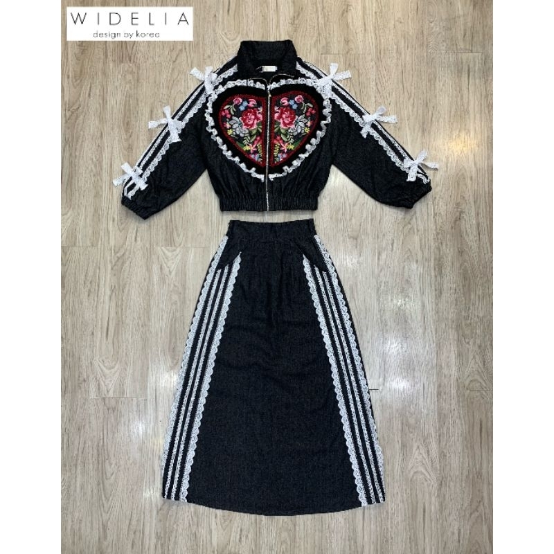 Widelia made in Korea Set:: เสื้อแขนยาวกลางใจแขนแถบลูกไม้ | Shopee Thailand