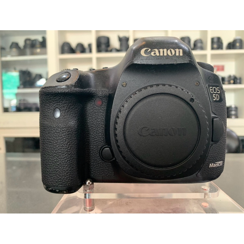 Canon 5Diii ชต 64800 สภาพใช้งาน อุปกรณ์ครบ แบต แท่นชาร์จ สายคล้อง ...