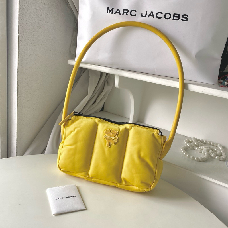 กระเป๋าสะพายไหล่สีเหลือง HEAVEN BY MARC JACOBS มือสอง | Shopee Thailand
