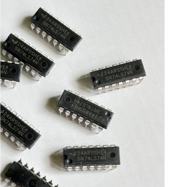 74LS74 74HC74 7474 Dual Positive-Edge-Triggered D Flip-Flops | Shopee Thailand