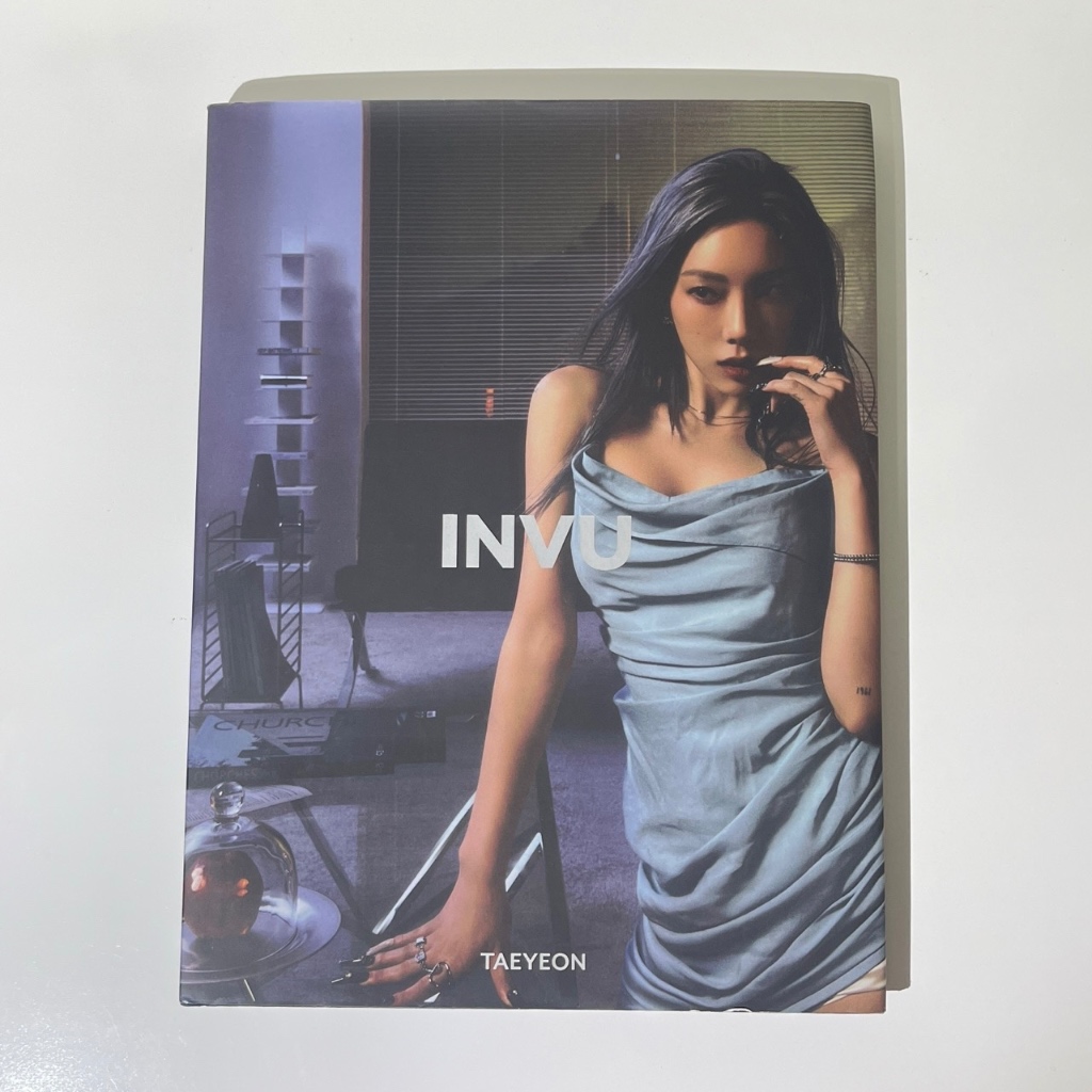 อัลบั้มแทยอน Taeyeon - 3rd album - INVU (Limited Edition) Envy ver ...