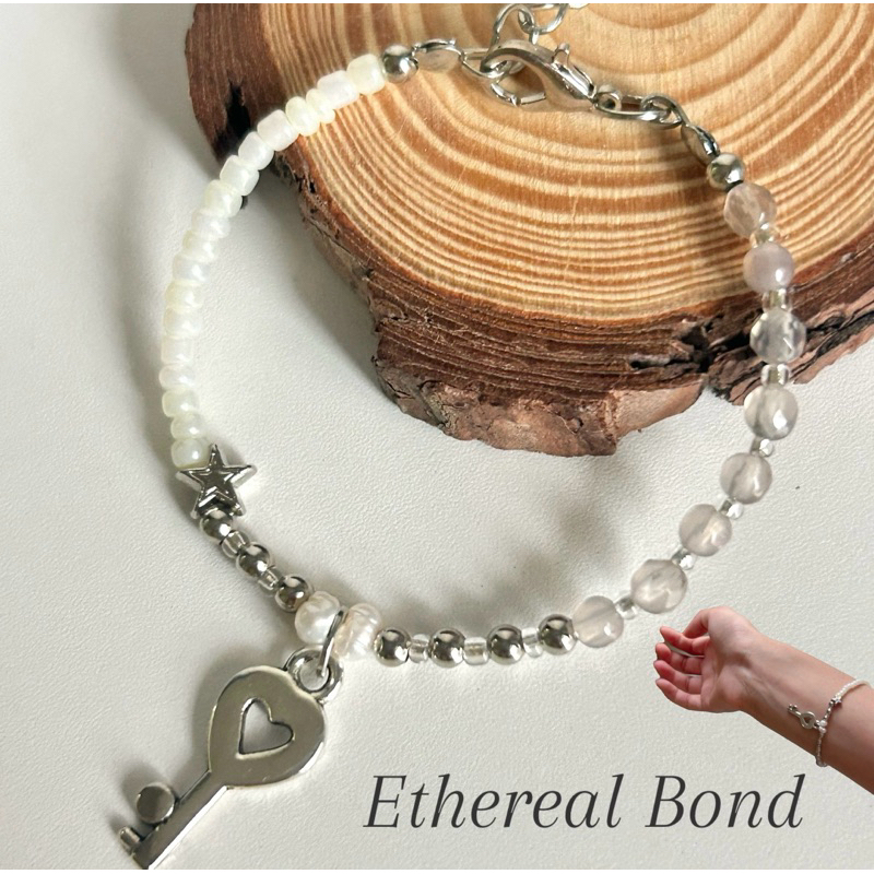 Ethereal Bond 🦋 กำไลหิน กำไลไข่มุก กำไลแห่งจิตวิญญาณและความสง่างาม กำไล ...