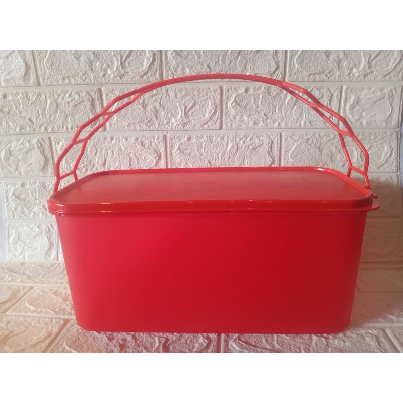 Tupperware รุ่น Deep carry all with cariolier ขนาด 9L สีแดง | Shopee ...