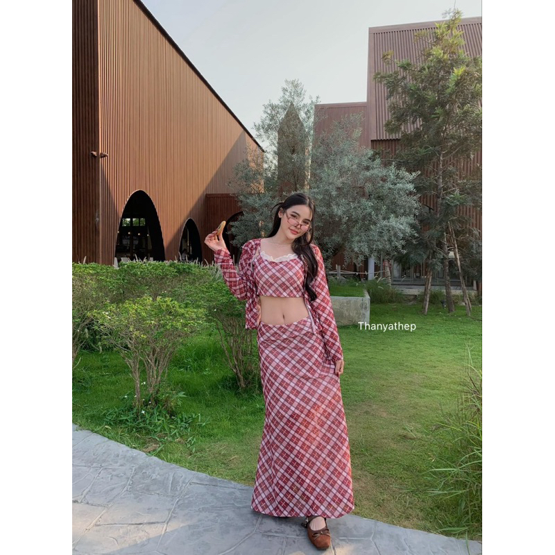 Phapassz - เซต 3 ชิ้น เสื้อคลุม+เสื้อสายเดี่ยวแต่งขอบลูกไม้ มาพร้อมกระโปรง ผ้าซีทูลายมีซับในสวย ...