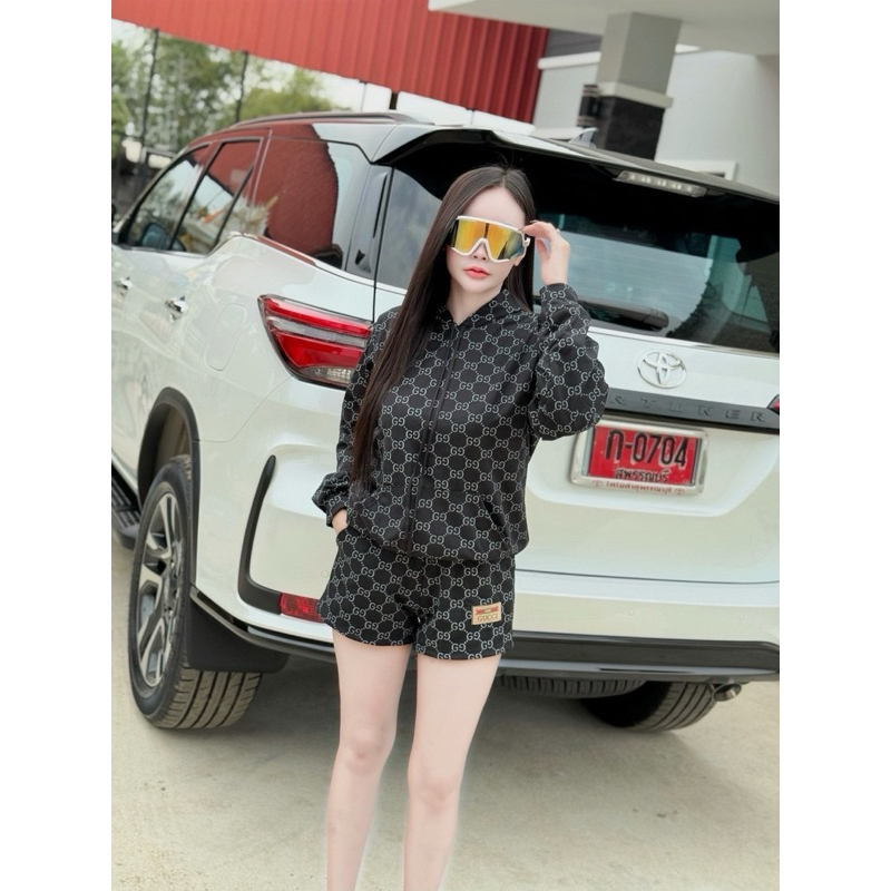 Phapassz - Set2ชิ้น เสื้อแขนยาวฮู้ด ขาสั้นมีกระเป๋า2ข้าง ผ้าลายGG ผ้านำเข้าหนา เท่ๆ หล่อมากทรง ...