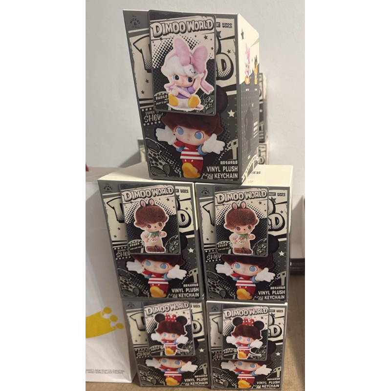 จุ่มในจุ่ม - dimoo world chip dale minnie แบบเลือกตัวได้ | Shopee Thailand