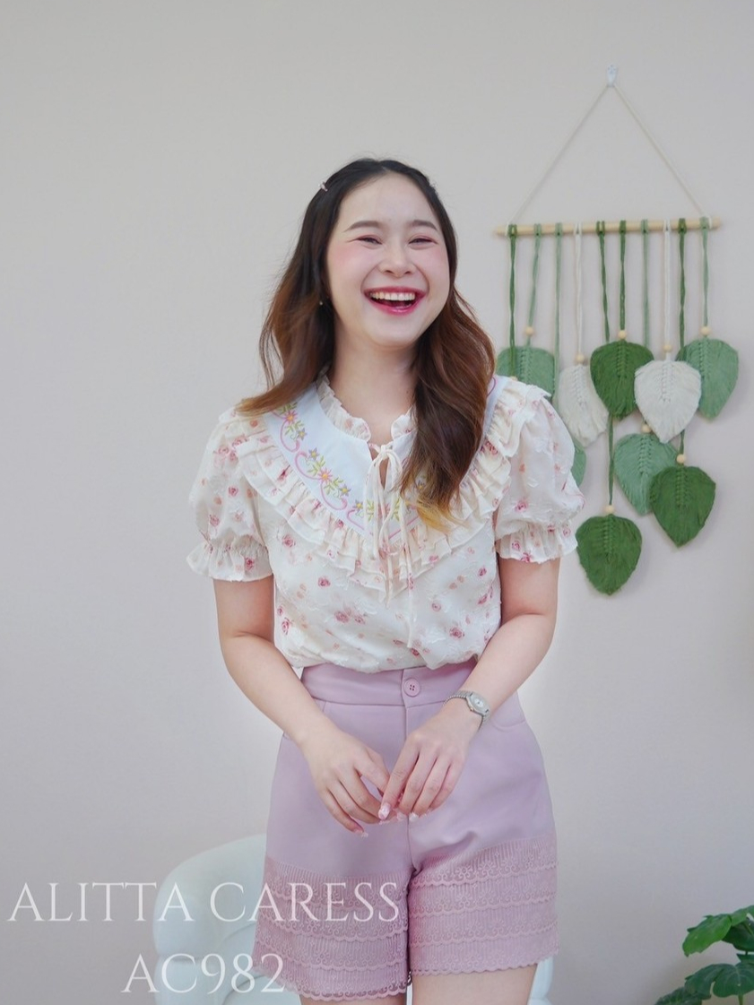 ALITTA CARESS : AC982 เสื้อชีฟองพิมพ์ลายดอก ปกเเต่งระบายพร้อมปักดอกไม้ ...
