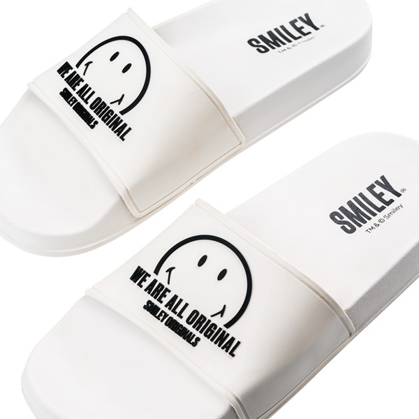 SMILEY® EVA SLIDES ( WHITE ) | Shopee Thailand