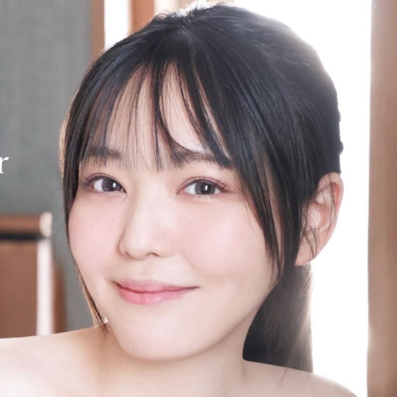 Momona Koibuchi Photobook [Answer] | Shopee Thailand