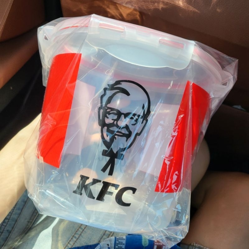 KFC Bucket Ware Limited Super Lock กล่องอาหาร ถังบัคเก็ต เคเอฟซี ...