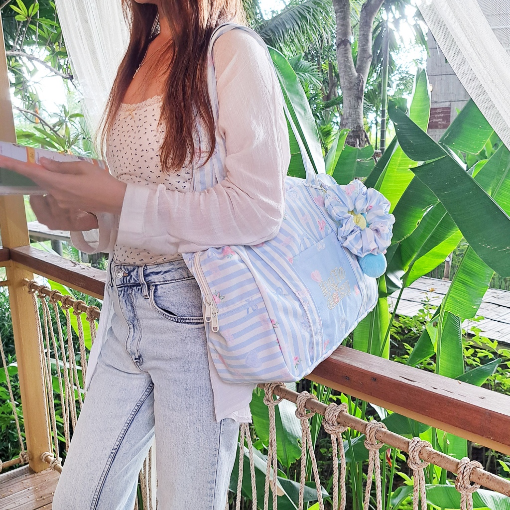 [Pre order 5-7วัน] HelloDaisy - Dream bag กระเป๋าผ้าแคนวาสใบใหญ่พิมพ์ลาย ปัก logo แบรนด์ ใส่ของ ...