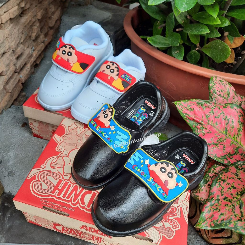 ADDA รองเท้านักเรียน 2025 ต้องการบิลแจ้งที่โน๊ต ลายชินจัง และ ลายเบนเทน ...