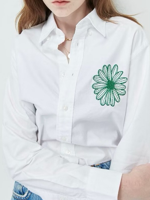 Alice♥︎ VALEN BASIC STORE SHIRT เสื้อเชิ้ตครอปแบรนด์ดัง โทนสีดีงาม ดีเทลปักโลโก้ที่อก กระดุมปั๊ม ...